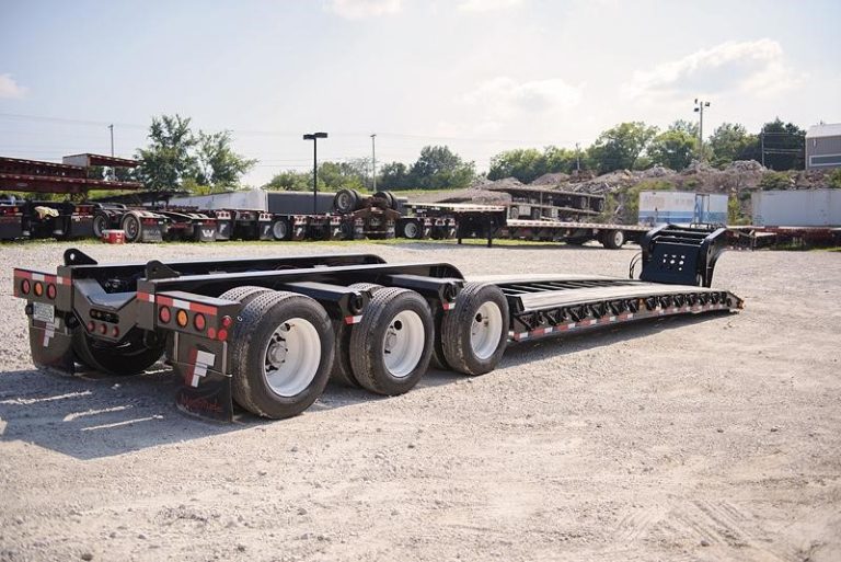 2026 FONTAINE 55 TON HYDRAULIC DETACHABLE LOWBOY - Reno's Trailer Sales