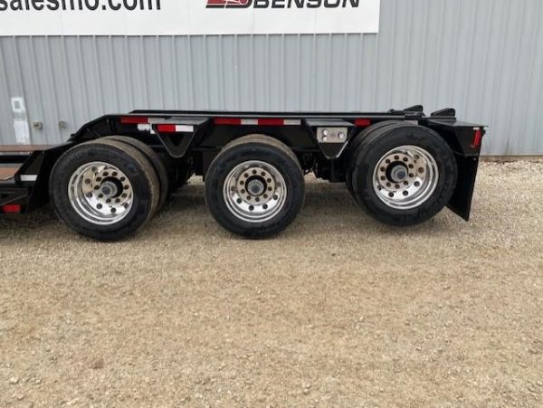 2023 TRAIL KING TK110HDG 55 TON HYD RGN - Reno's Trailer Sales