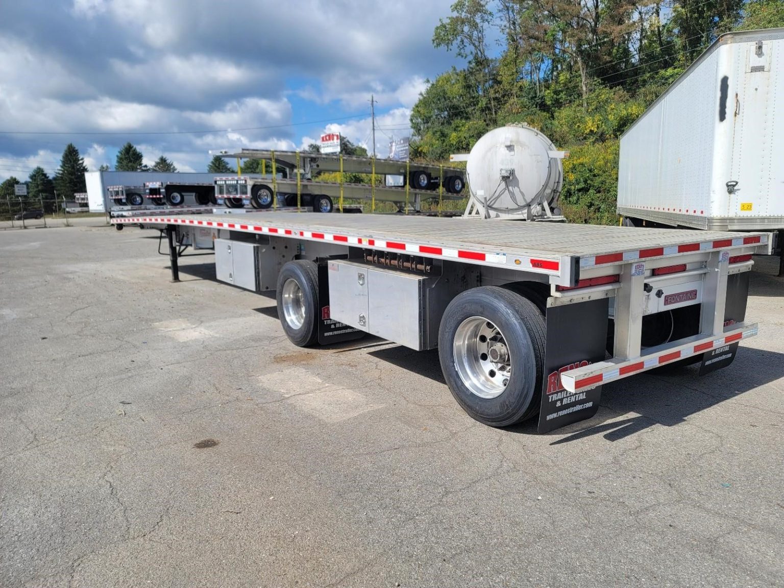 2019 FONTAINE 48' REVOLUTION ALUMINUM FLATBED - Reno's Trailer Sales