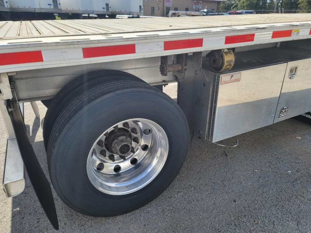 2019 FONTAINE 48' REVOLUTION ALUMINUM FLATBED - Reno's Trailer Sales