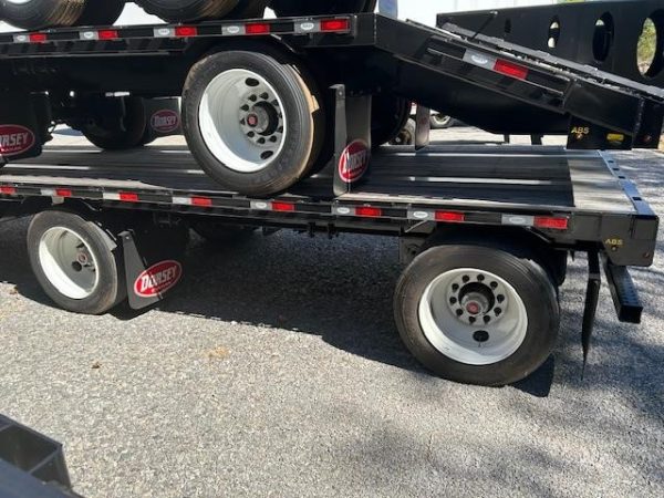 2027 DORSEY 48' STEEL DROP DECK WIDE SPREAD - Reno's Trailer Sales